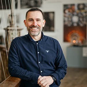 How is sign language?