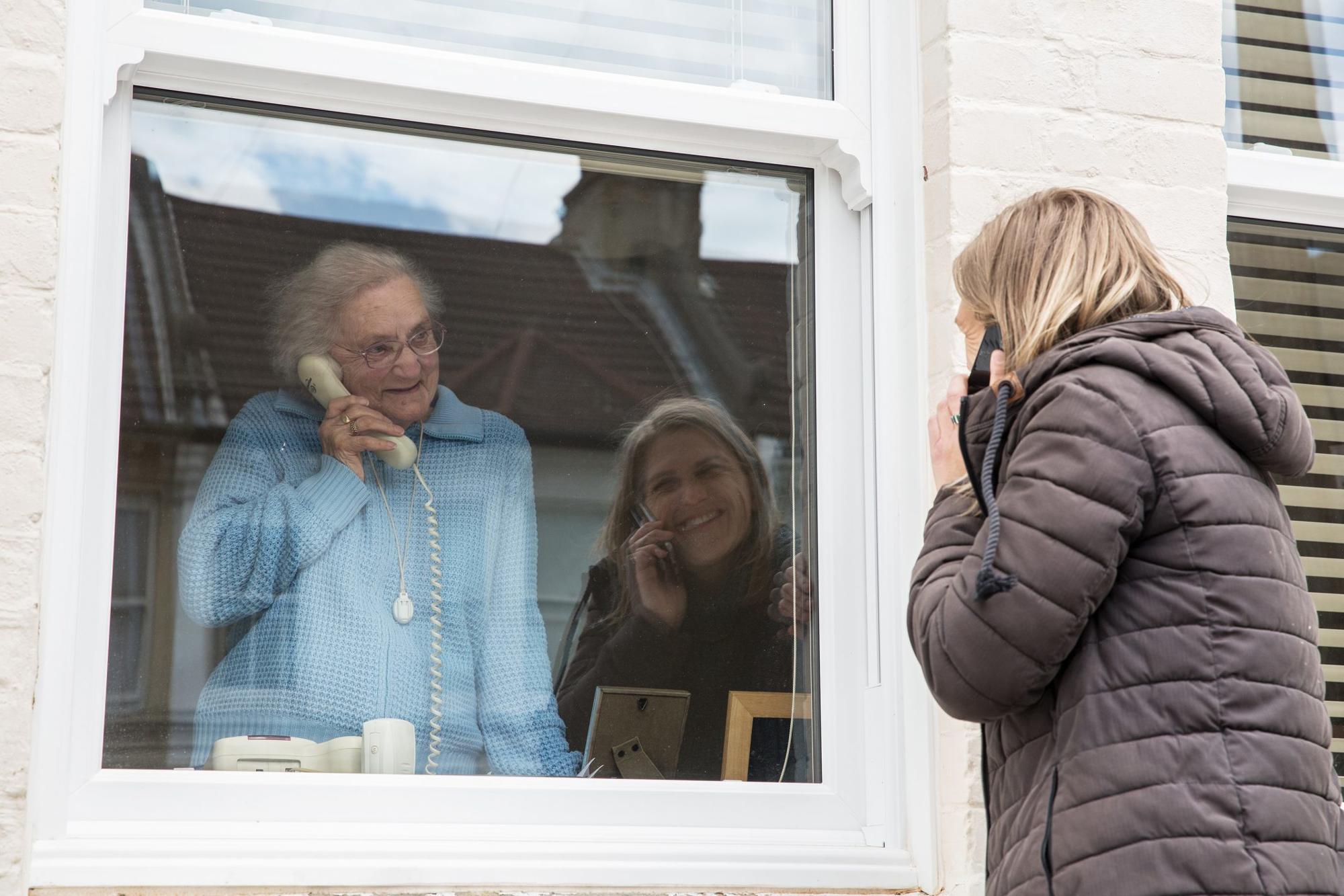 Community spirit dwindling amongst British public during lockdown says ...