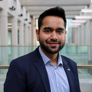 Dr Amir Qamar - The Department of Strategy and International Business ...