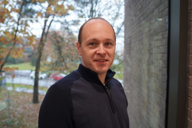 Dr David Bailey - Department of Political Science and International ...