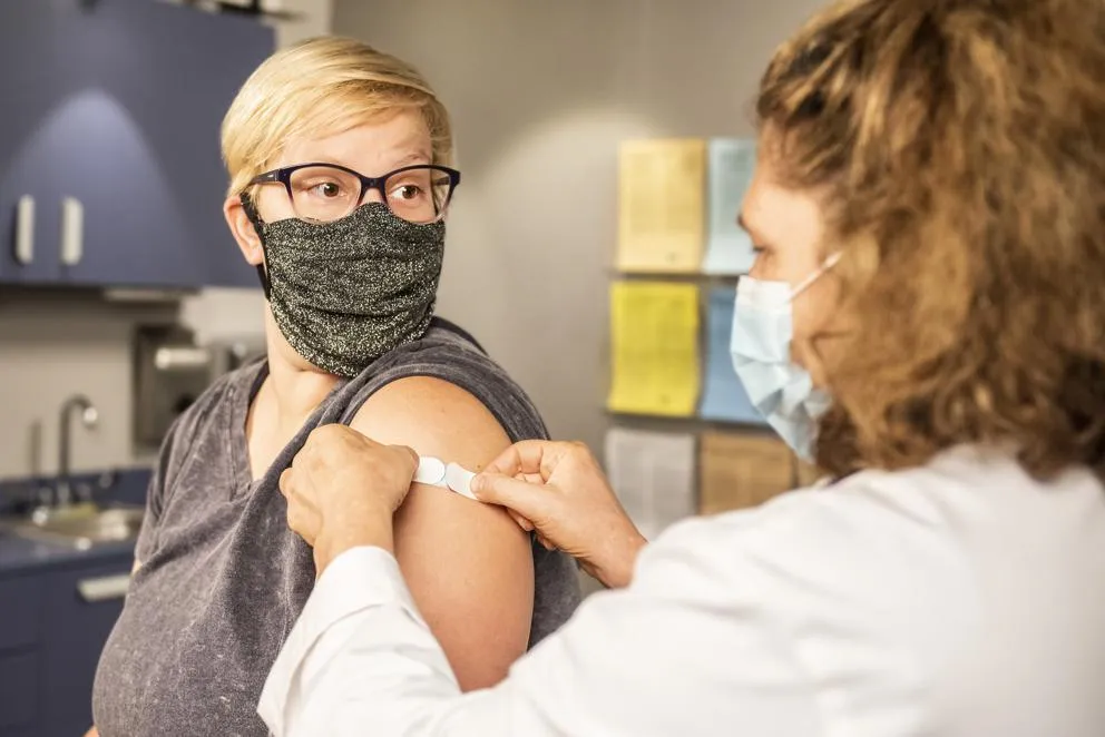 Third Covid vaccine dose improves defence for some clinically extremely ...