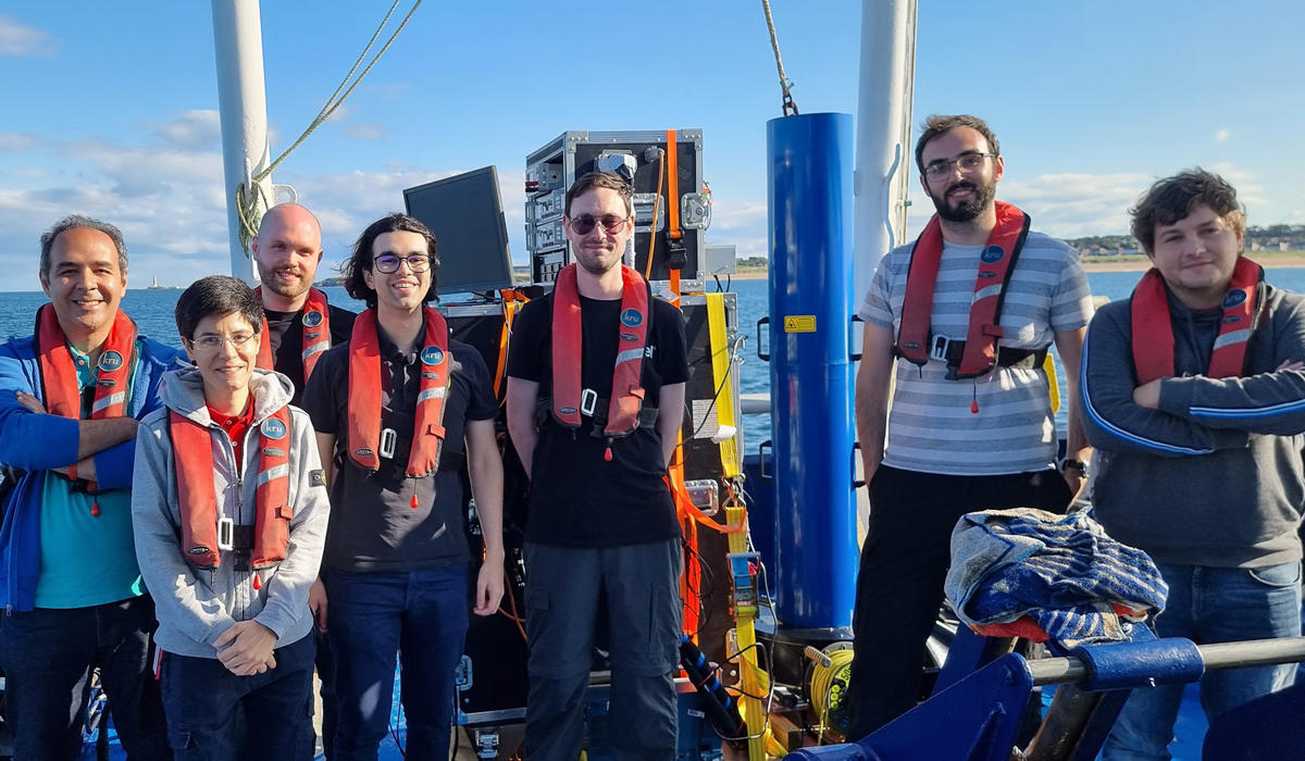 Quantum sensor for gravity successfully validated at sea - University ...