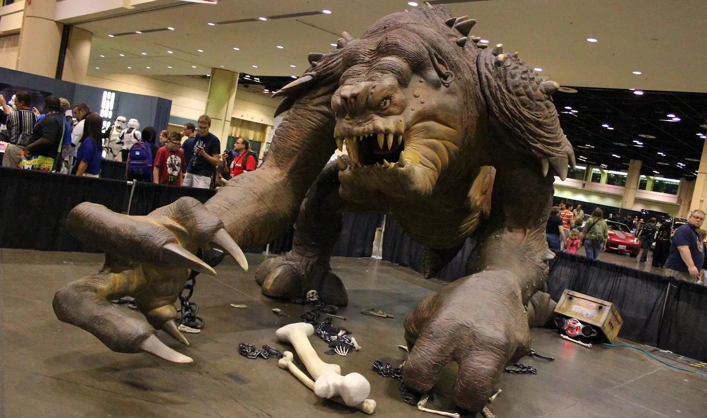 The bite force is strong with this one – Star Wars monster’s bite force ...