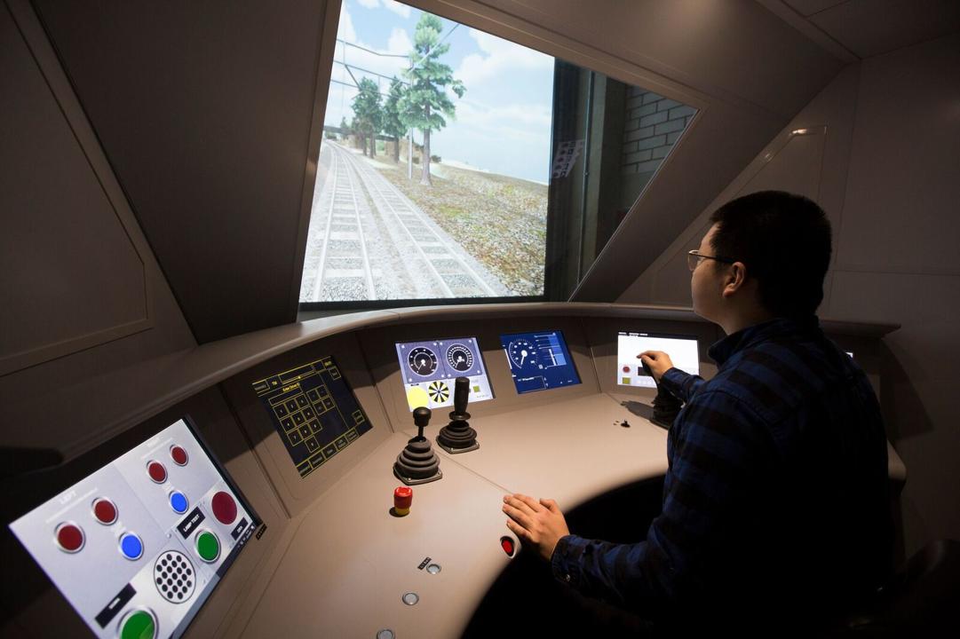 Railway Control and Operations Simulation - University of Birmingham